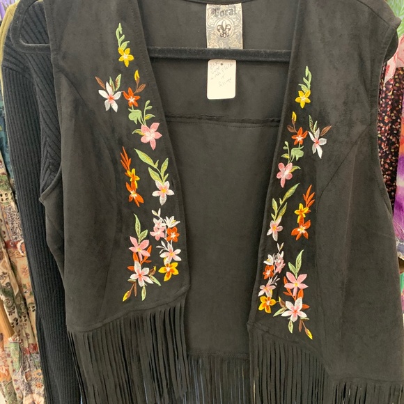 Vocal | Tops | Nwt Vocal Black Vest With Embroidered Flowers And Fringe | Poshmark